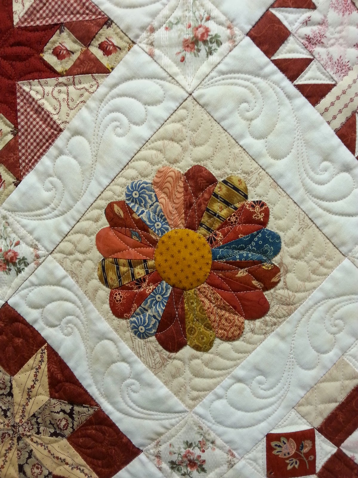 Yellow roses: Quilts In The Barn 2014